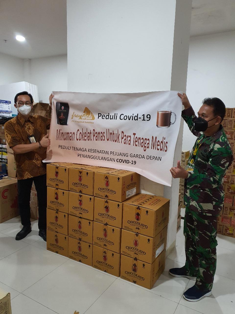 Peduli Na-Kes Wisma Atlet, Freyabadi Indotama Kirim 2.000 Cioccolato